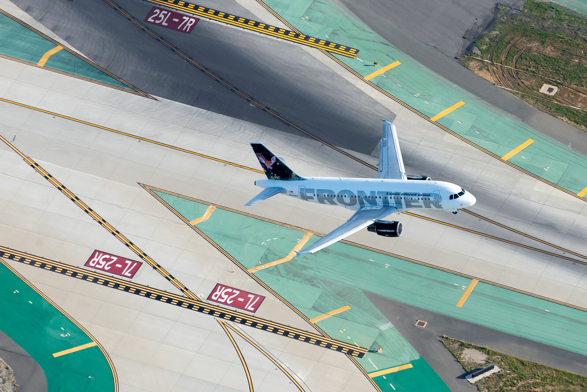 Frontier Airlines Introduces Bundled Fare Options