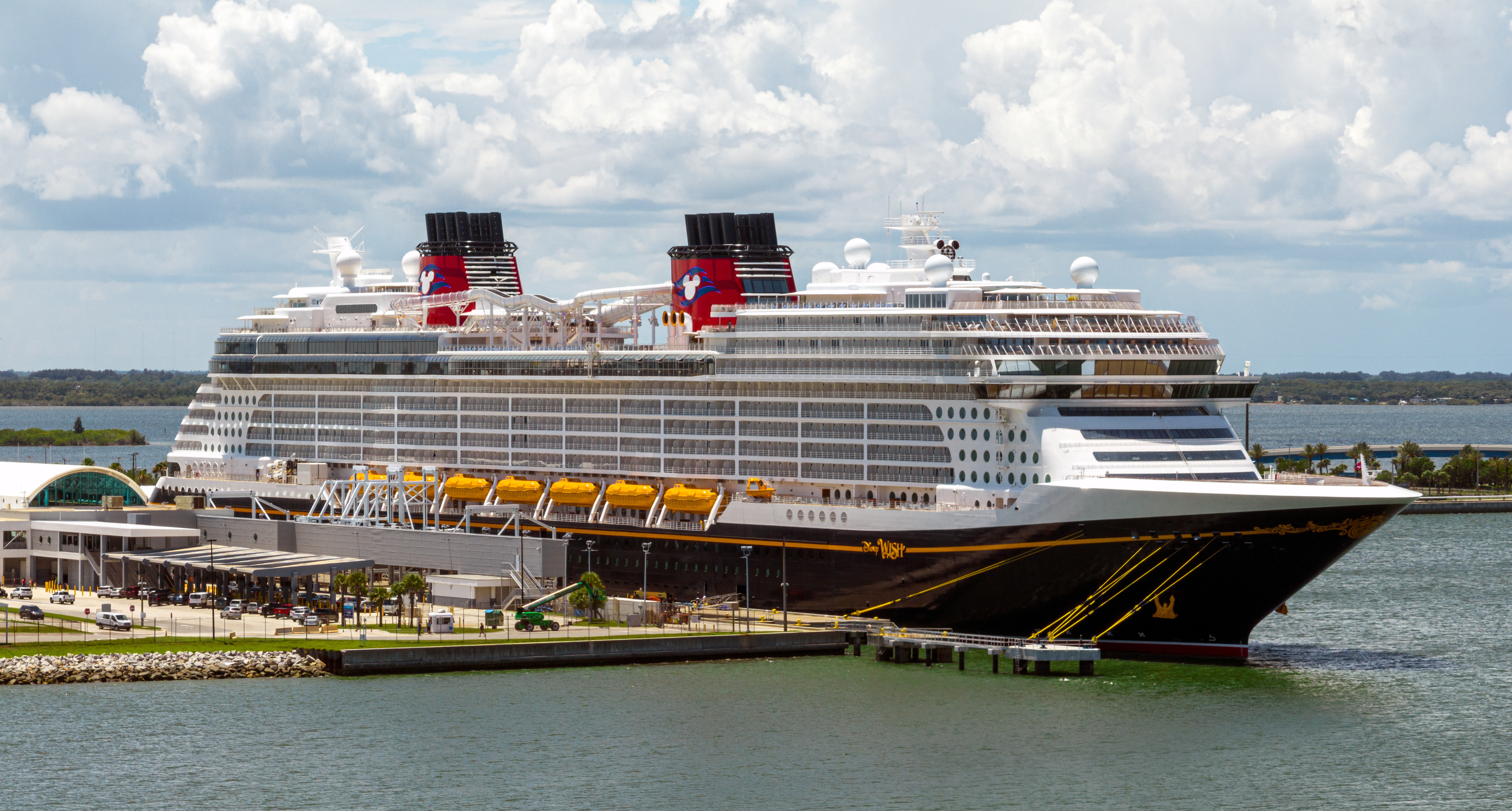 Disney Cruise Line boosts CA, TX sailings for 2026-27