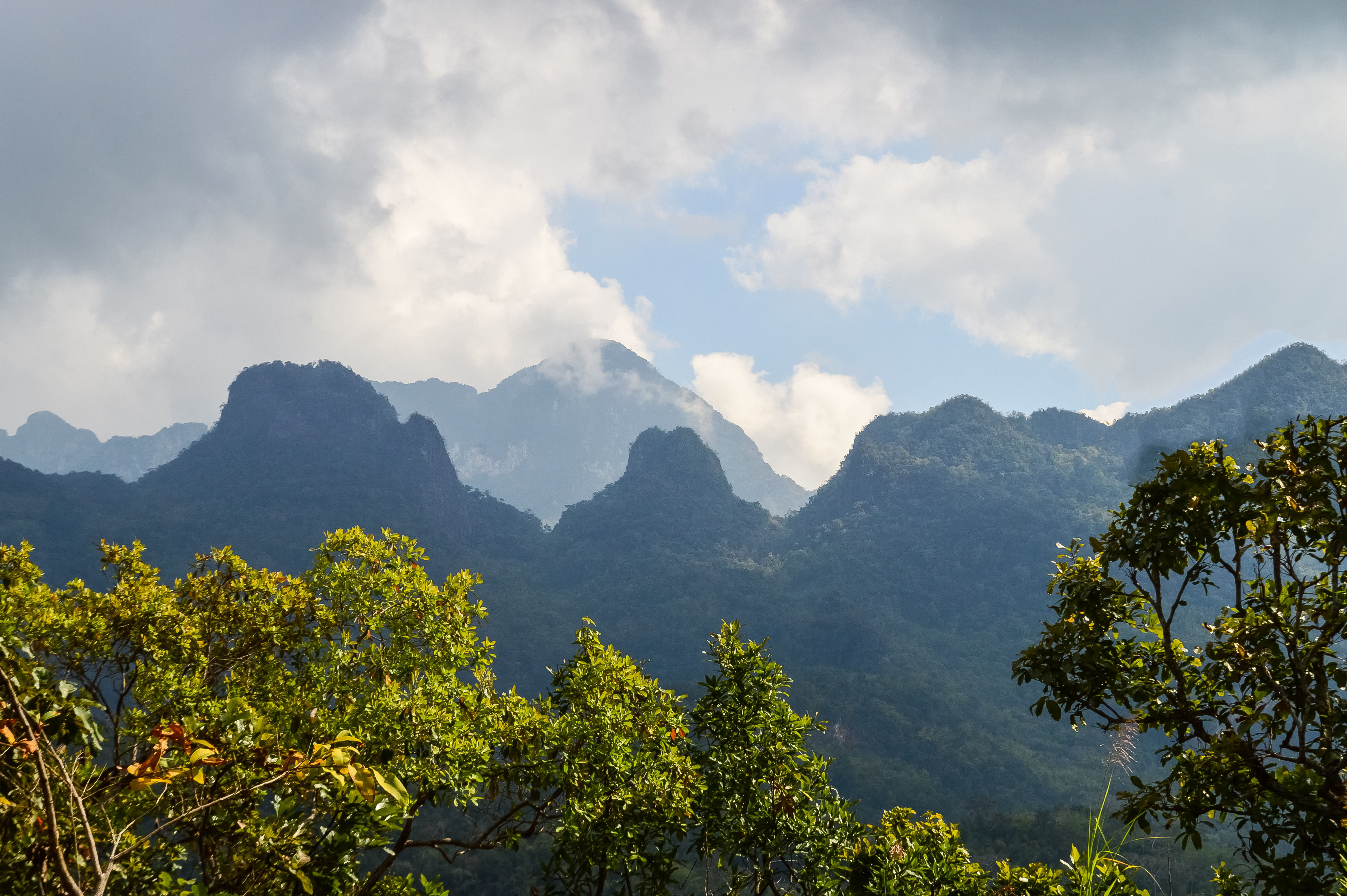 US Warns Americans Away From Thailand Border Zone | Jetsetter Guide