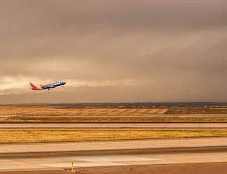Colorado Storms Ground 400 Flights Stranding Tourists